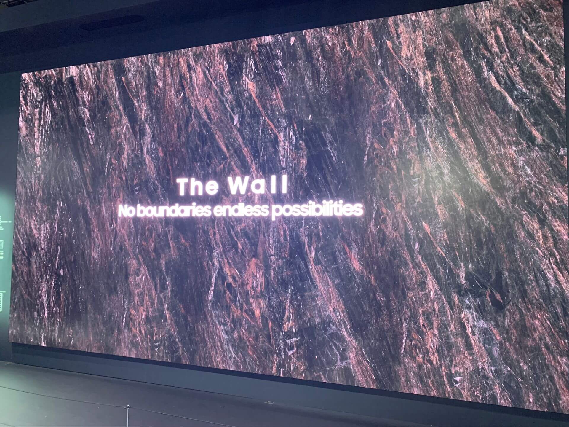 CES 2020: Giant 8K screens: AI and cameras everywhere - Imagination